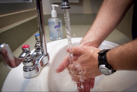 Optidose sanitiser technology optimises hand hygiene efficacy