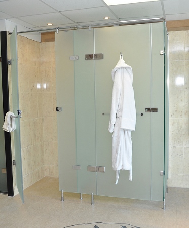 Roman launches Lumin8 Curved Wetroom Panel